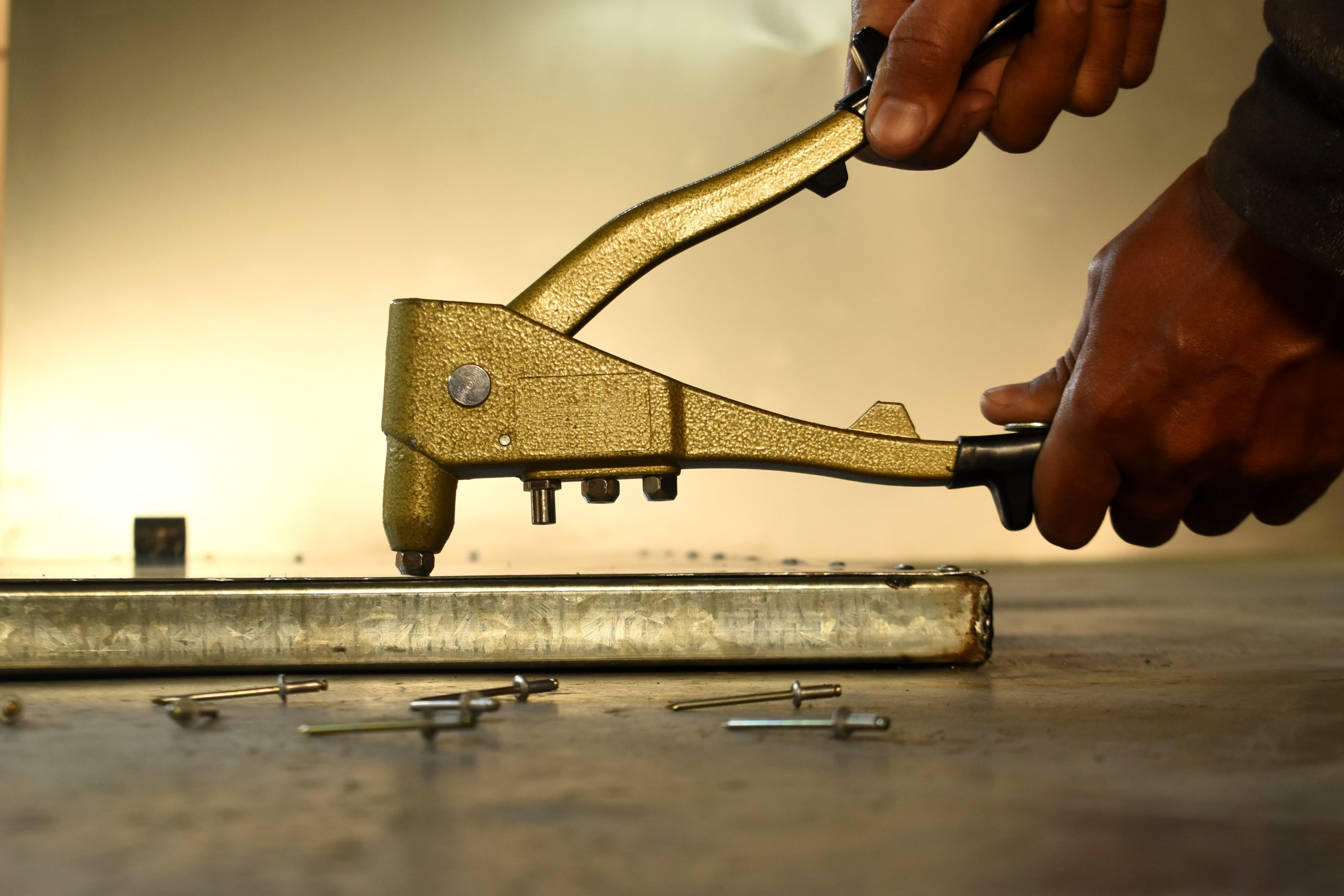 Rivet Gun Uses Koreanpastor Rivet Gun Uses Koreanpastor